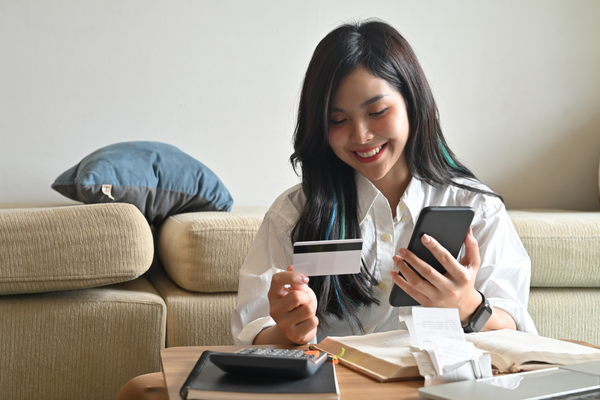 How to Earn Credit Card Points Fast: Tips and Strategies How to Earn Credit Card Points Fast: Tips and Strategies