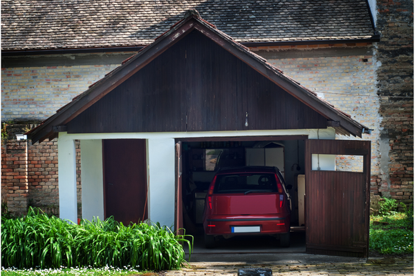 Here are the No Garage, No Car Policy Advantages and Disadvantages