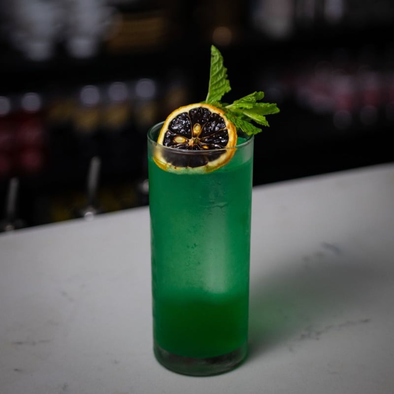 Liquid Buffet Singapore: 12 Bars & Restaurants with Free-Flow Alcohol