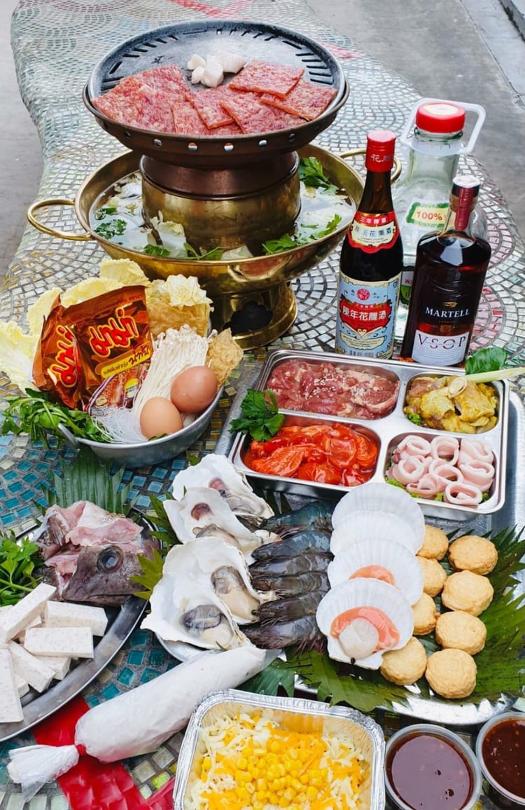 13 Best Mookata Restaurants In Singapore For Your Thai BBQ Cravings