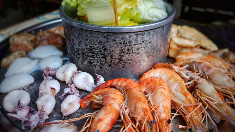 13 Best Mookata Restaurants In Singapore For Your Thai BBQ Cravings